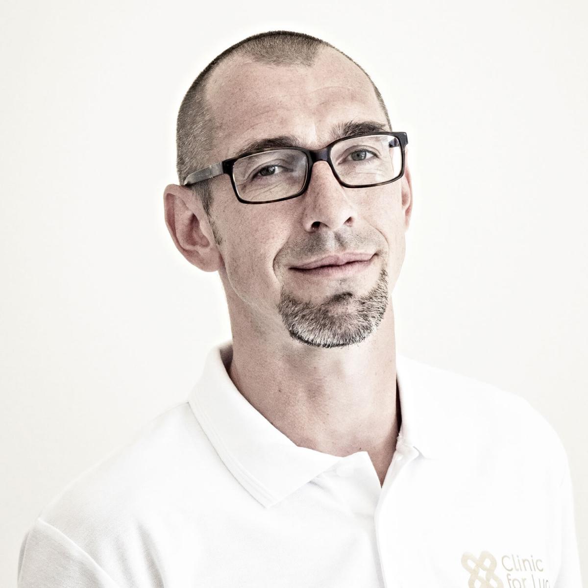 Dr. med. Petr Freml | Clinic for Luck
